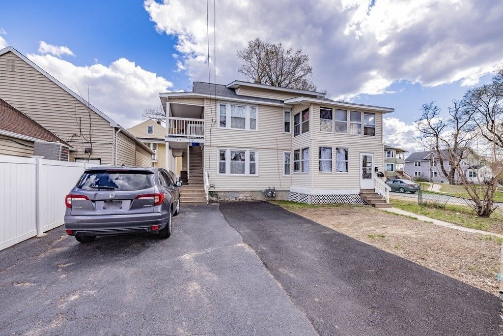 249 Saint James Blvd, Springfield, MA 01104 - See Est. Value, Schools ...
