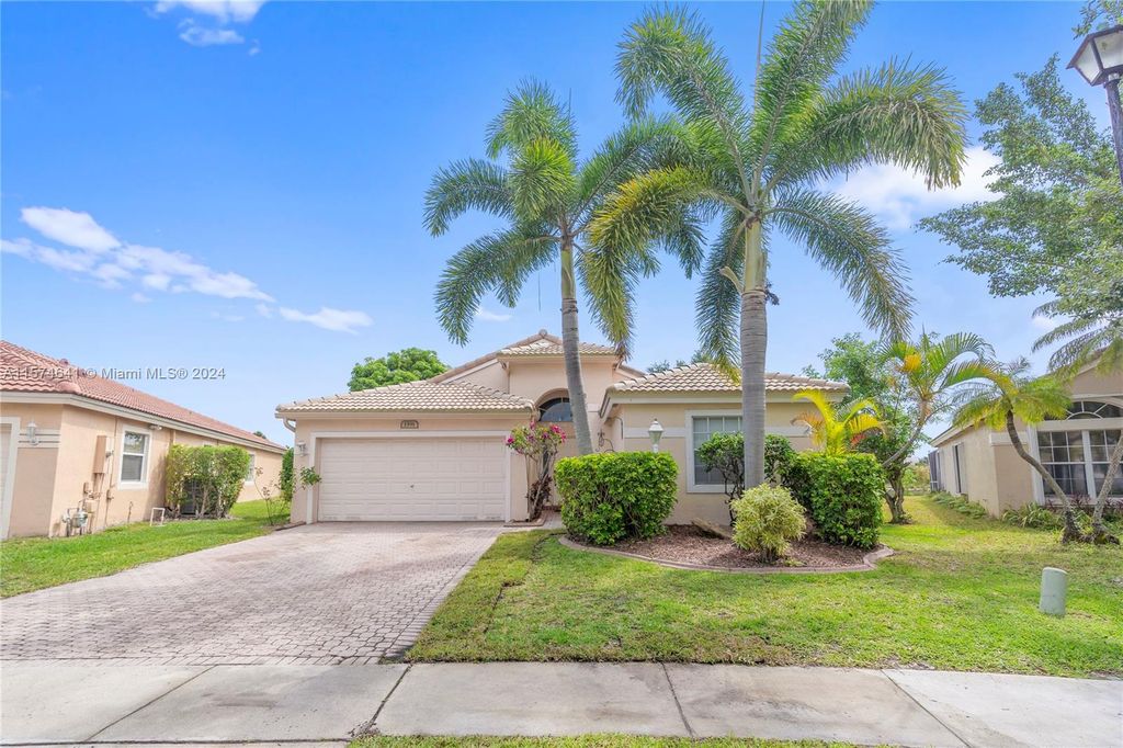 1591 NW 132nd Ave, Pembroke Pines, FL 33028 | MLS# A11574641 | Trulia
