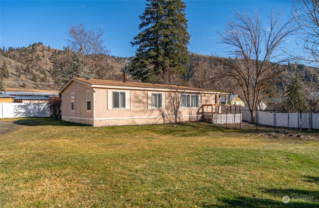 7327 Entiat River Road, Entiat, WA 98822 - See Est. Value, Schools & More