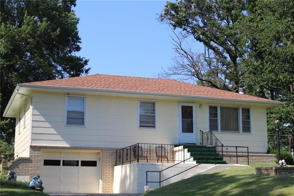 12540 Kansas Ave, Bonner Springs, KS 66012 - See Est. Value, Schools & More