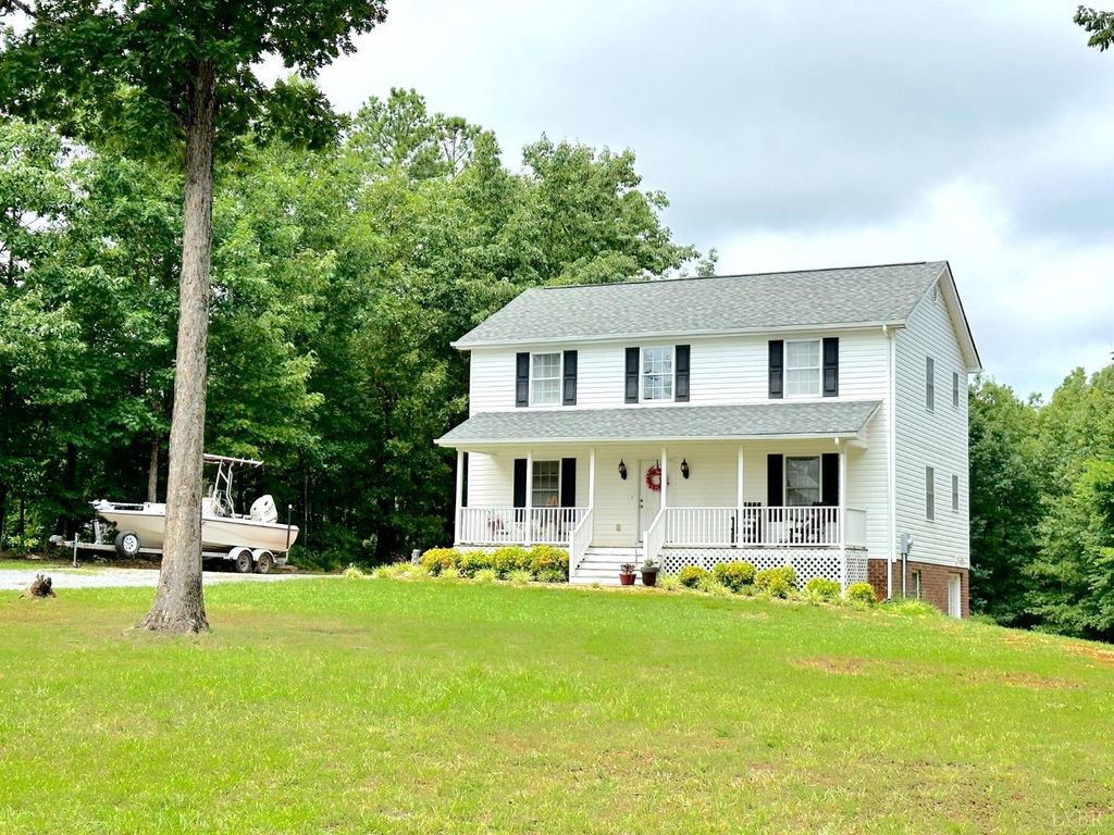 1301 Hummingbird Ln, Spout Spring, VA 24593 | Trulia