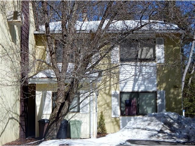 35 Elizabeth Way, Kiamesha Lake, NY 12751 - See Est. Value, Schools & More