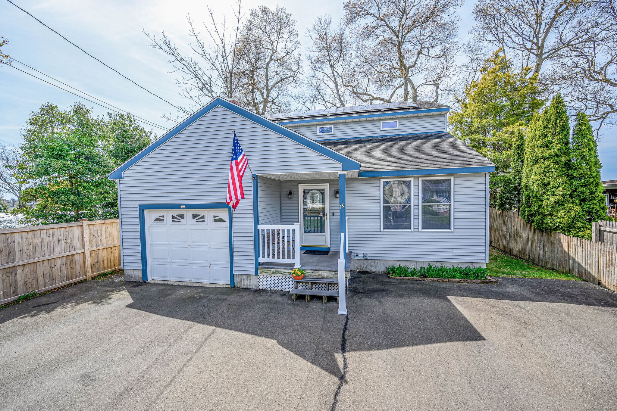 19 Parker Place, Branford, CT 06405 - See Est. Value, Schools & More