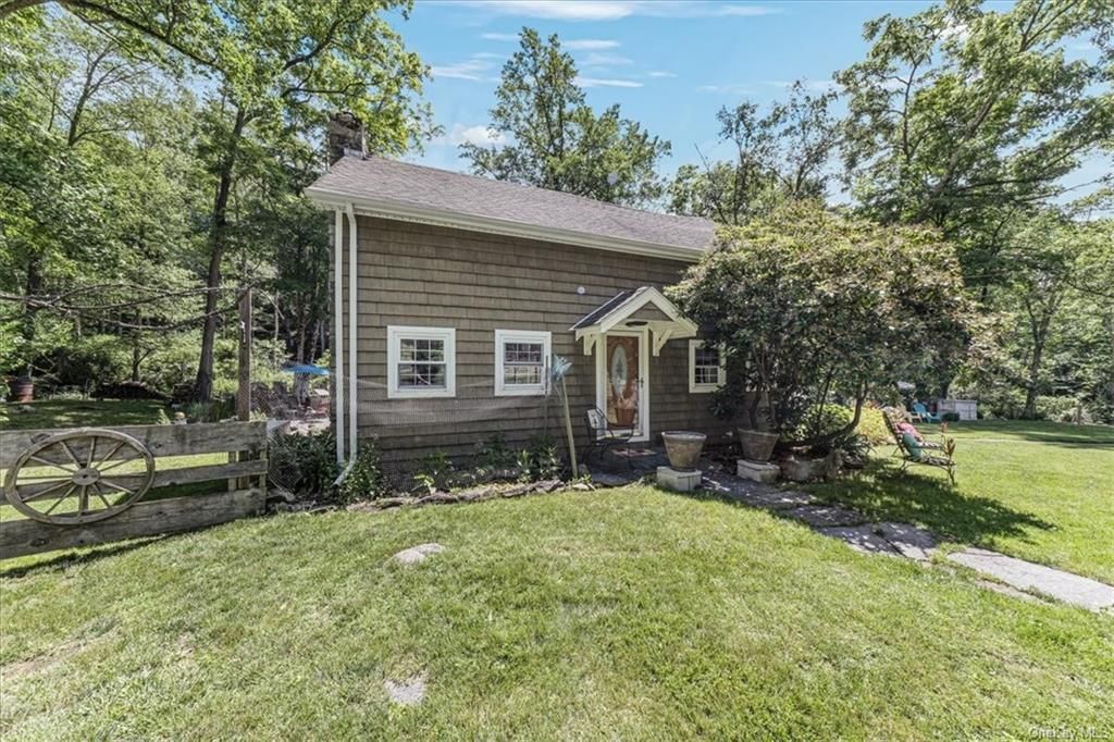 202 Canopus Hollow Road, Putnam Valley, NY 10579 | Trulia