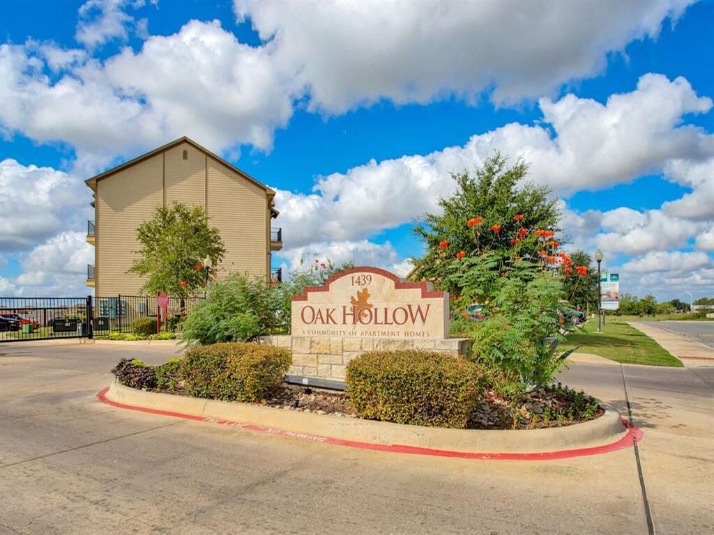 1439 Barnes Dr #1-2208, Seguin, TX 78155 | Trulia