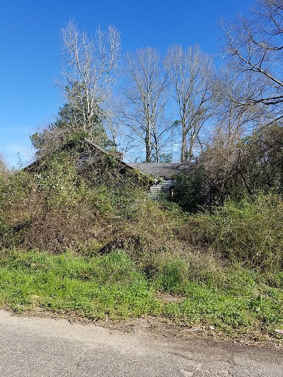 613 W Main Ave, Lumberton, MS 39455 - See Est. Value, Schools & More