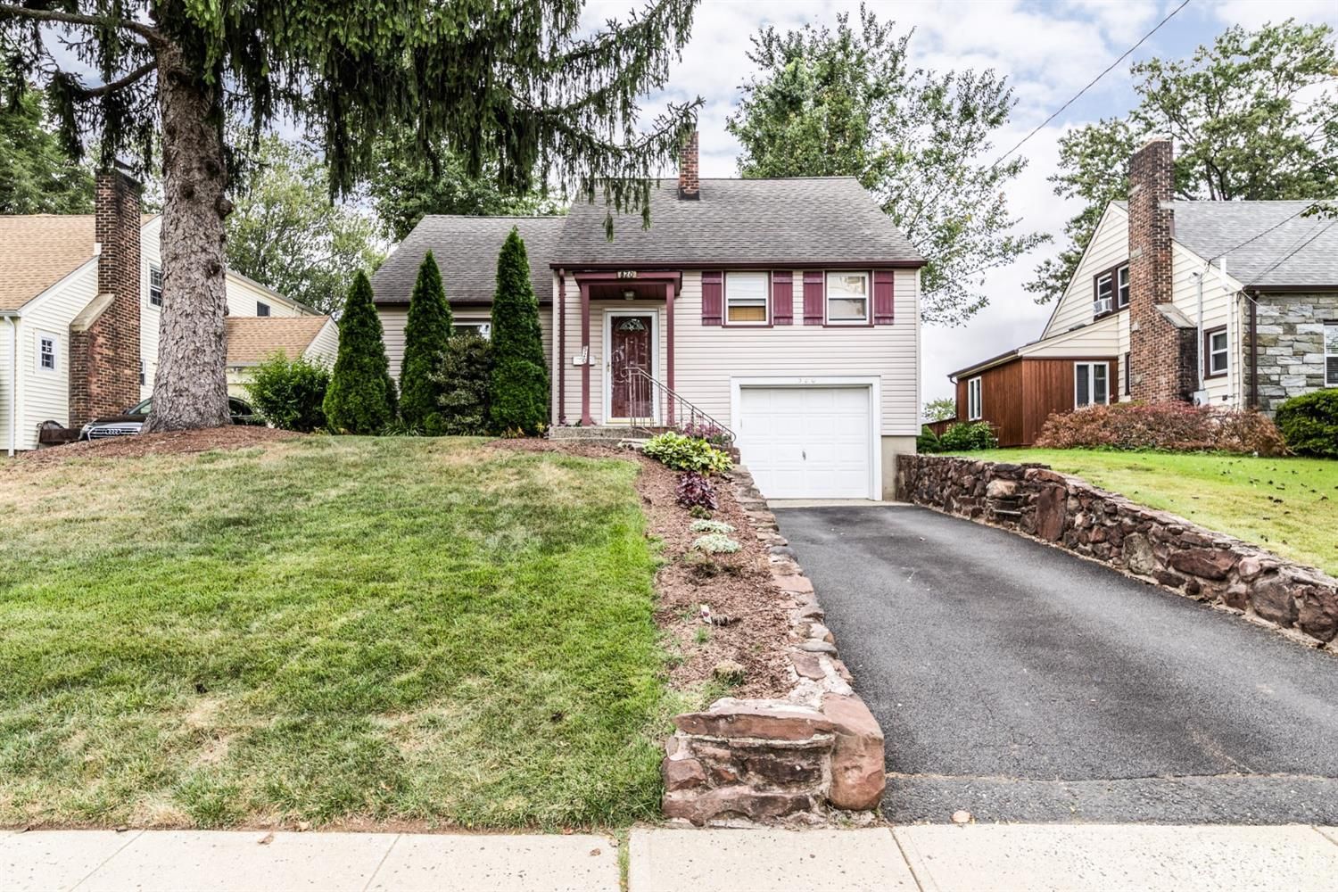 520 Andress Ter, Union, NJ 07083 - See Est. Value, Schools & More