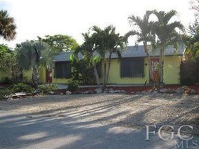 222 Mid Island Dr, Fort Myers Beach, FL 33931 - See Est. Value, Schools ...