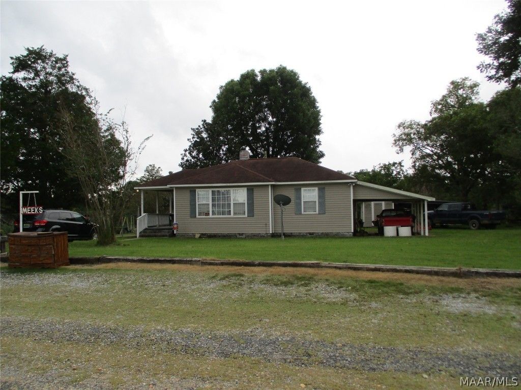 956 County Road 99 Rd, Verbena, AL 36091 - See Est. Value, Schools & More