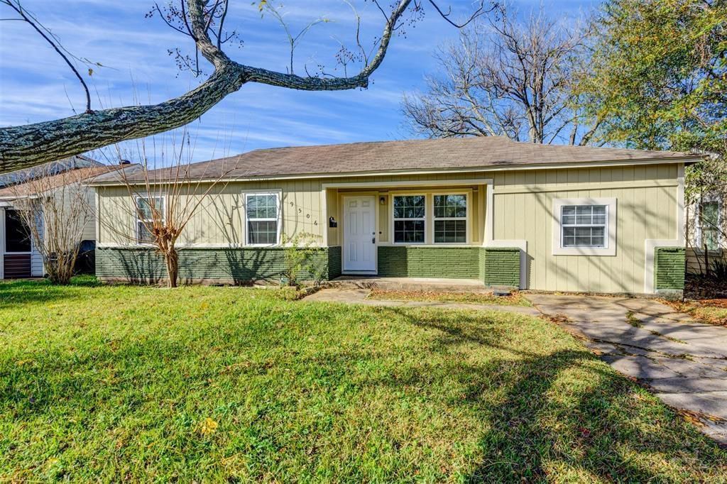 9506 Sierra Dr, Houston, TX 77051 - See Est. Value, Schools & More