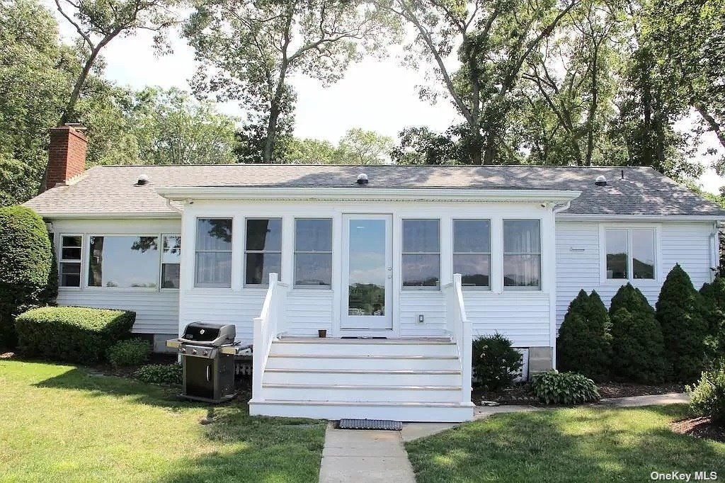 1100 Pine Ave, Southold, NY 11971 | Trulia