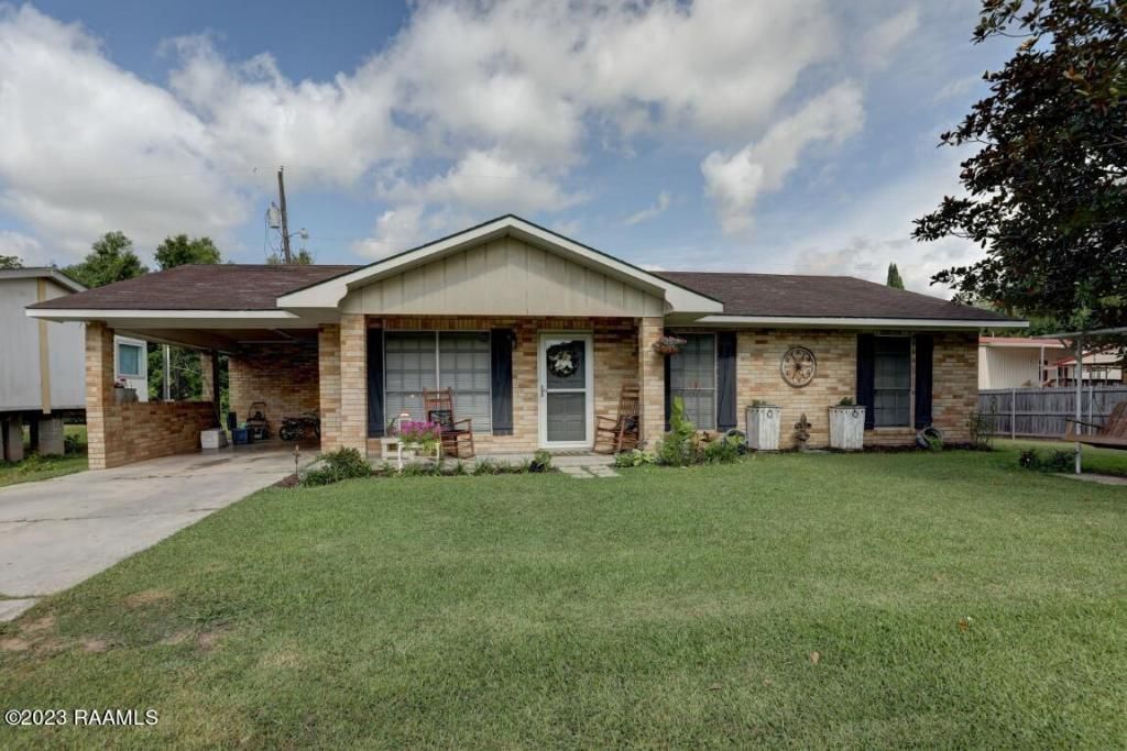 951 Rayne Rd, Port Barre, LA 70577 - See Est. Value, Schools & More