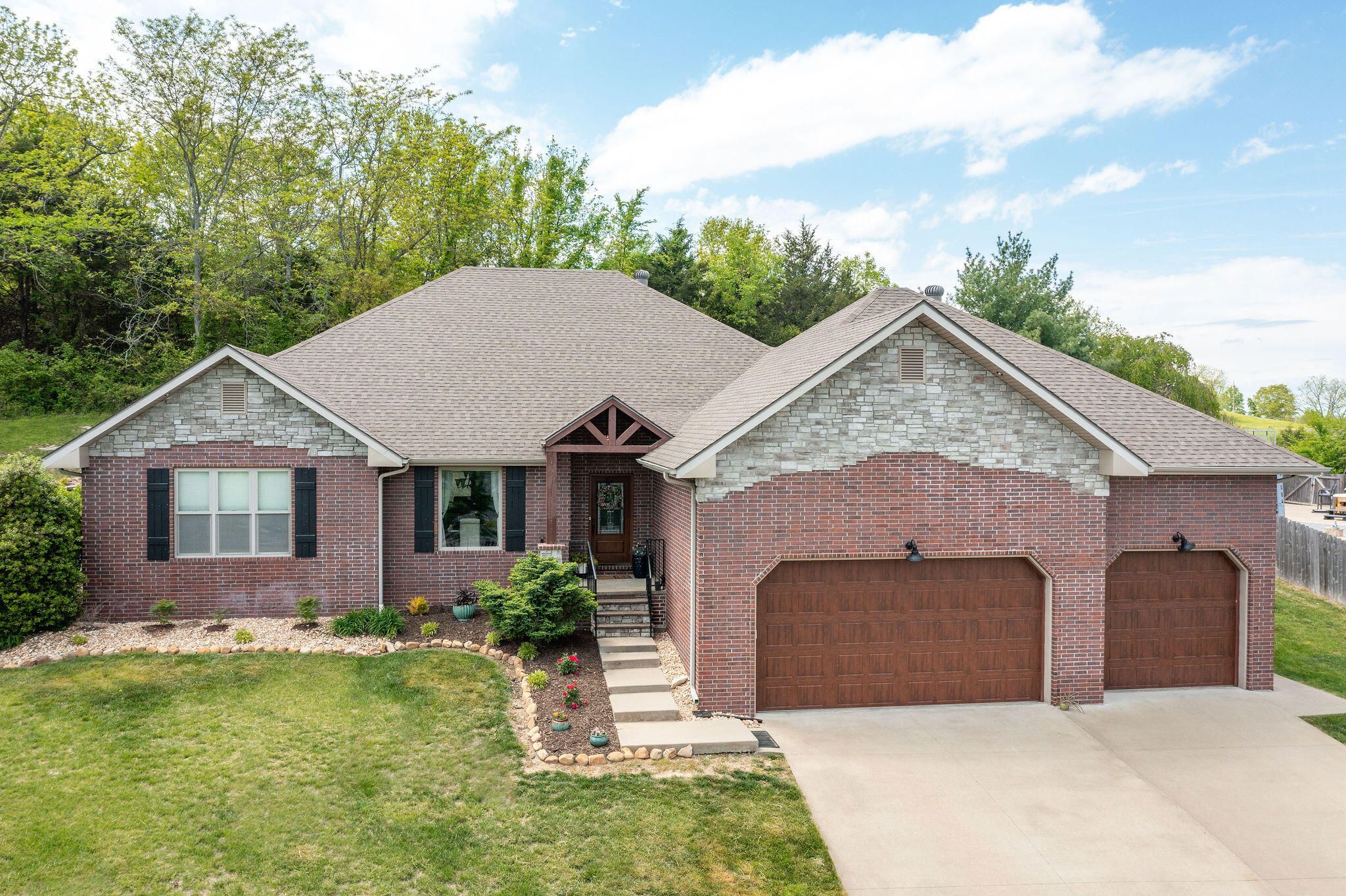 168 Jacks Hollow Road, Walnut Shade, MO 65771 - See Est. Value, Schools ...