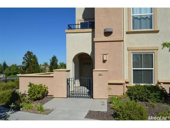 911 Vessona Cir, Folsom, CA 95630 - See Est. Value, Schools & More