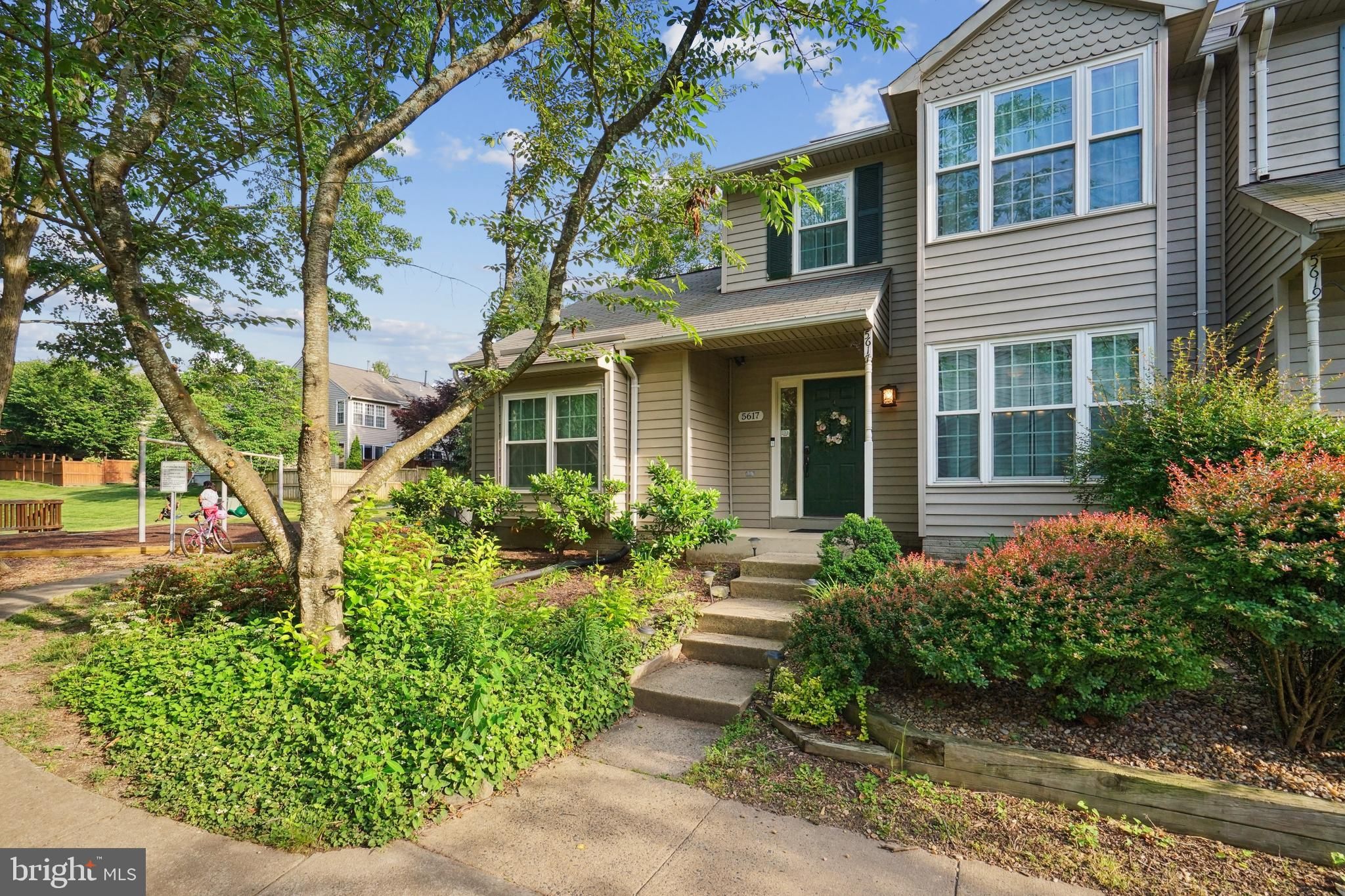 5617 Gosling Dr, Clifton, VA 20124 - See Est. Value, Schools & More