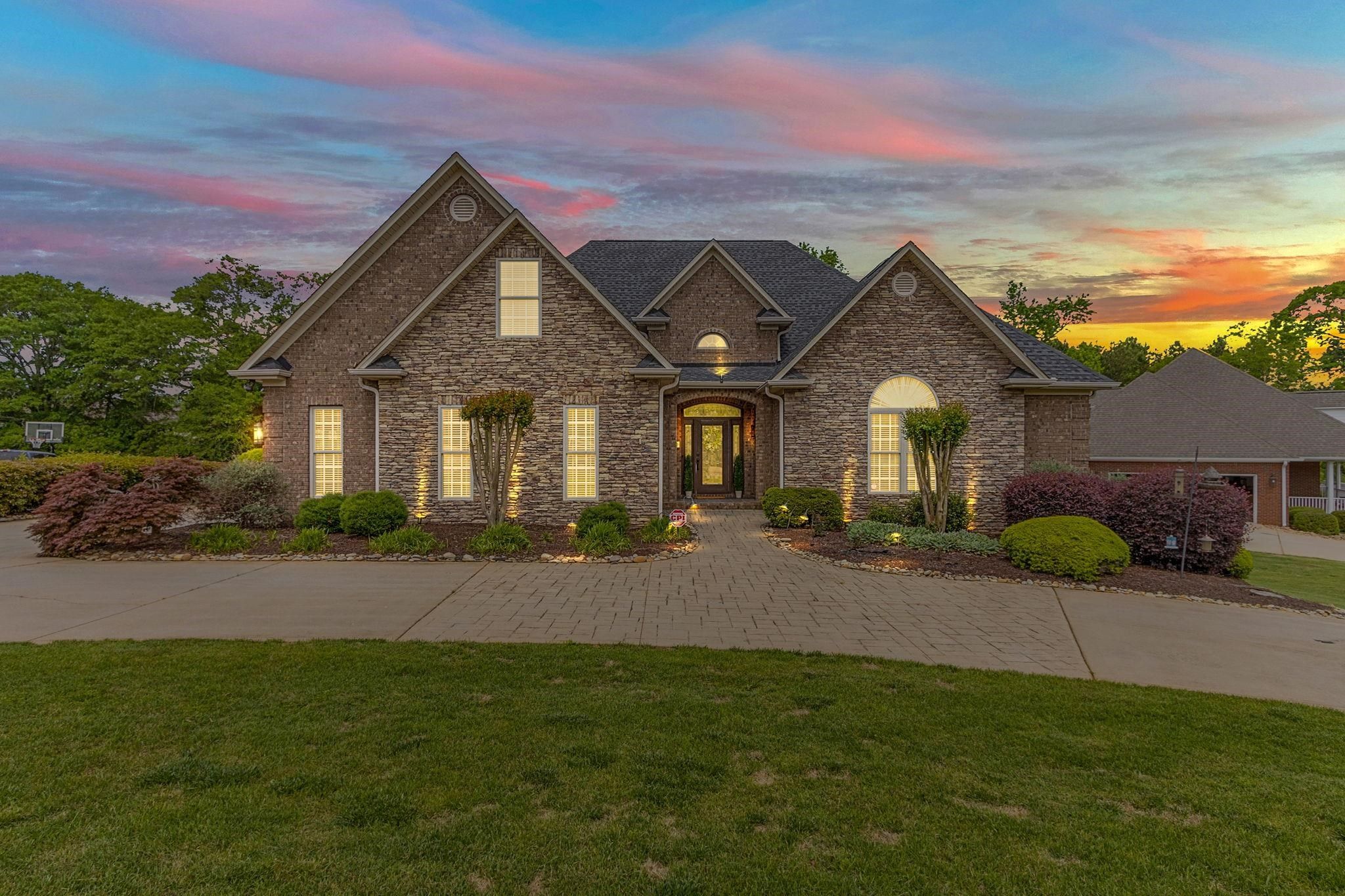 941 Nantahala Dr, Chesnee, SC 29323 - See Est. Value, Schools & More