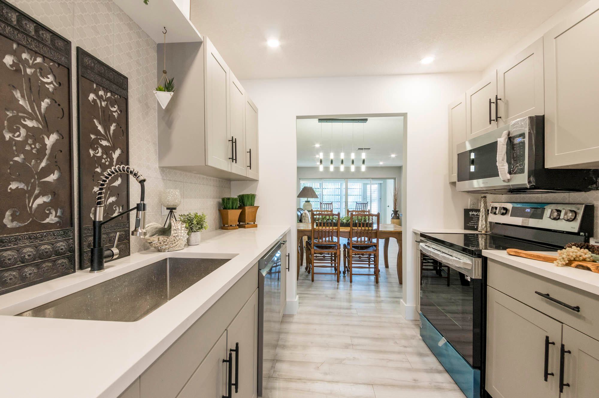 13988 Via Flora #D, Delray Beach, FL 33484 - See Est. Value, Schools & More