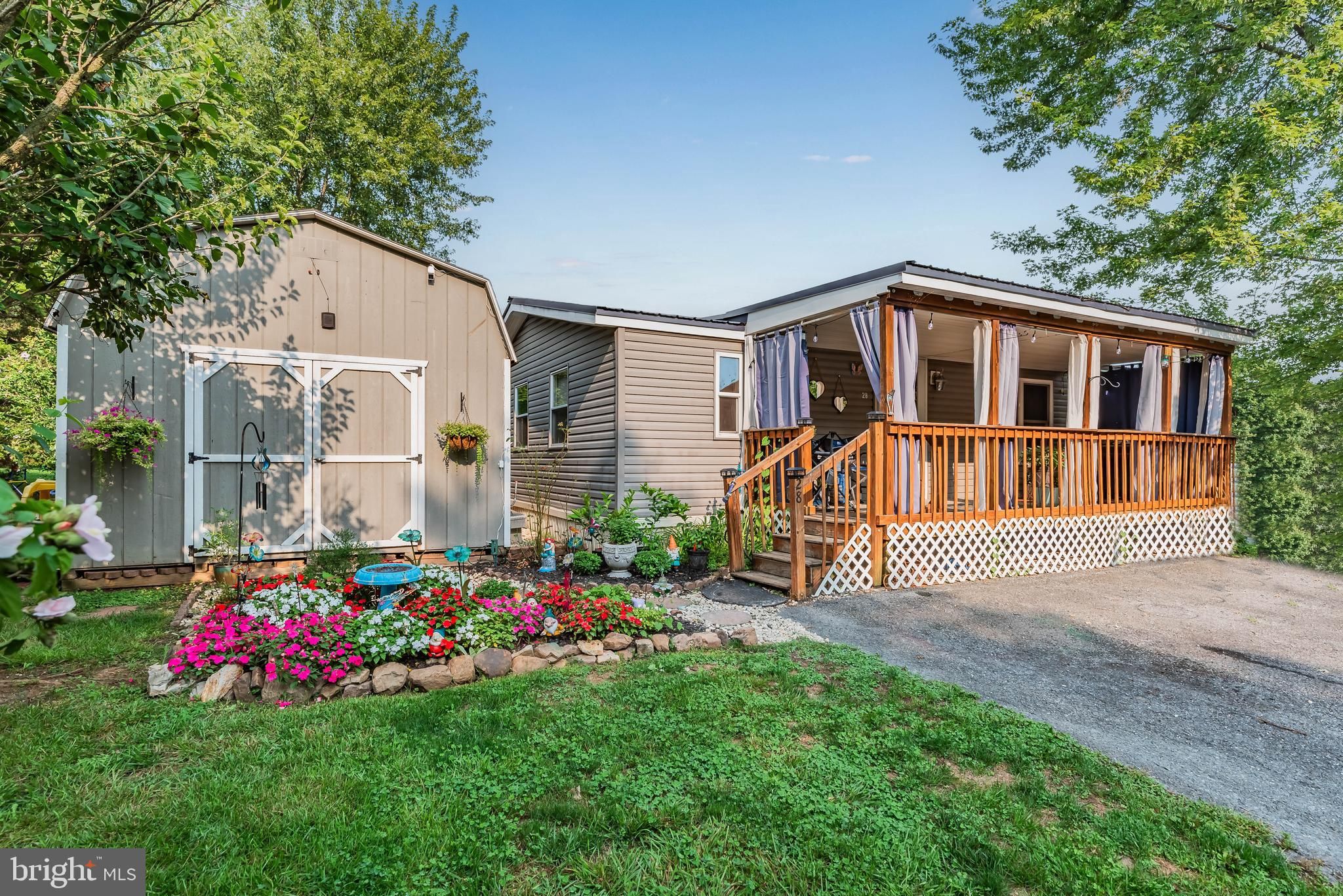 28 Big Spring Ter, Newville, PA 17241 - See Est. Value, Schools & More