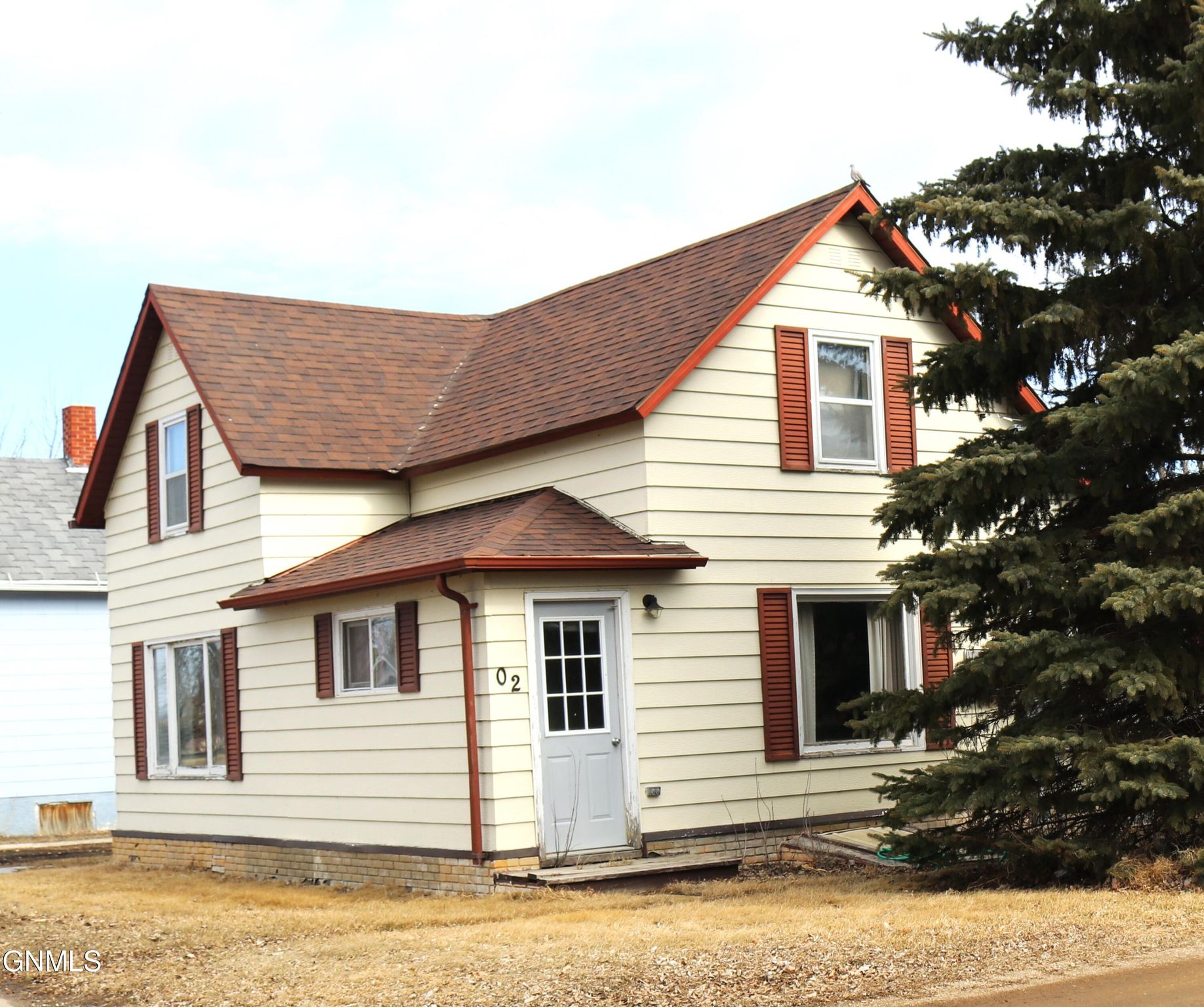 2 3rd Ave NE, Kulm, ND 58456 - See Est. Value, Schools & More