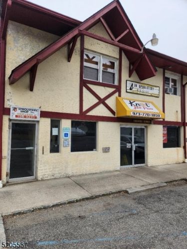 49 Lakeside Blvd, Hopatcong, NJ 07843 - See Est. Value, Schools & More