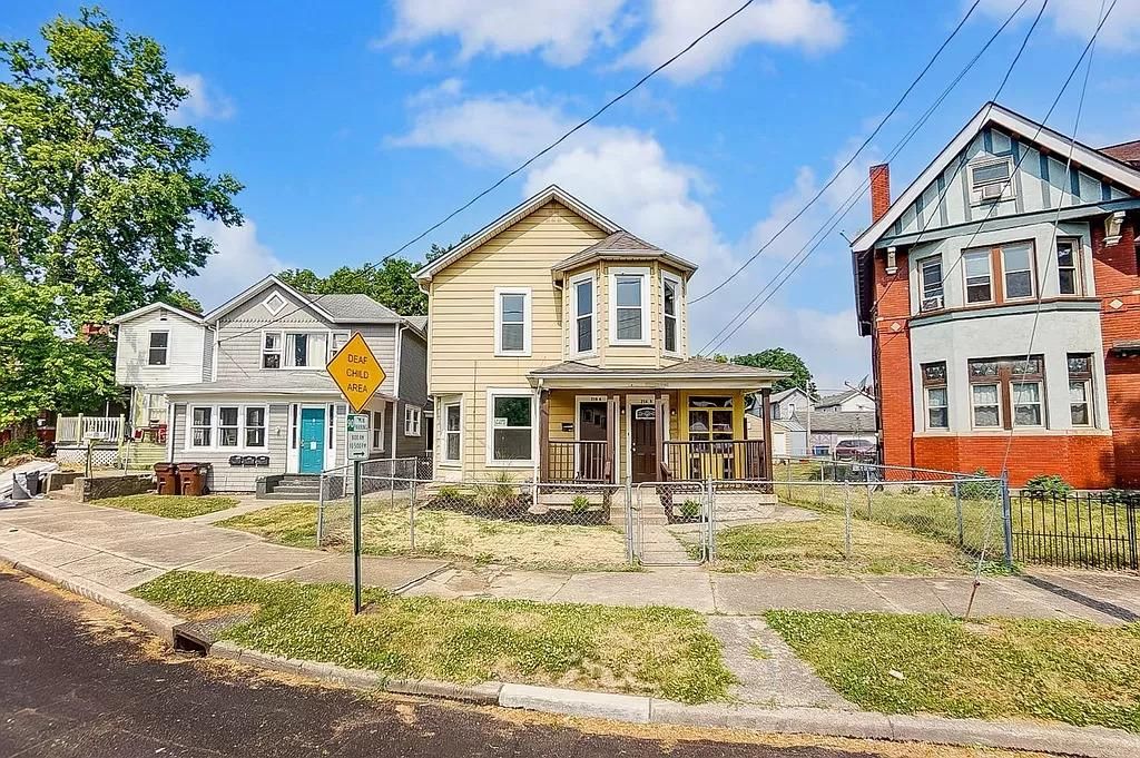 218 S Broad St #1, Middletown, OH 45044 - See Est. Value, Schools & More