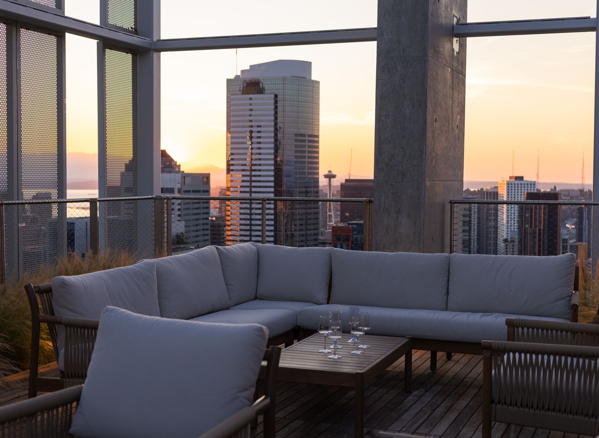 707 Terry Ave #3fb39c5a0, Seattle, WA 98104 - See Est. Value, Schools ...