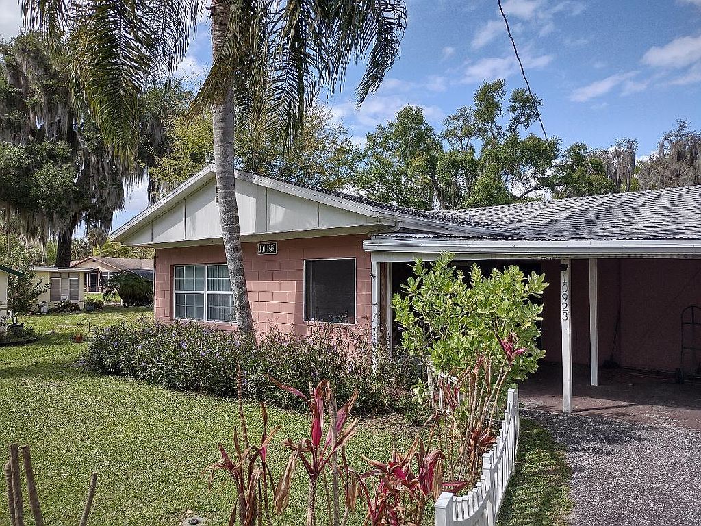 10923 Lake Harris Cir, Tavares, FL 32778 - See Est. Value, Schools & More