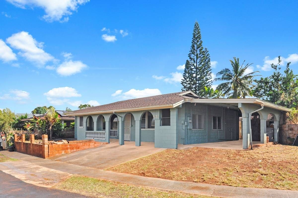631 Leioni Pl, Eleele, HI 96705 - See Est. Value, Schools & More