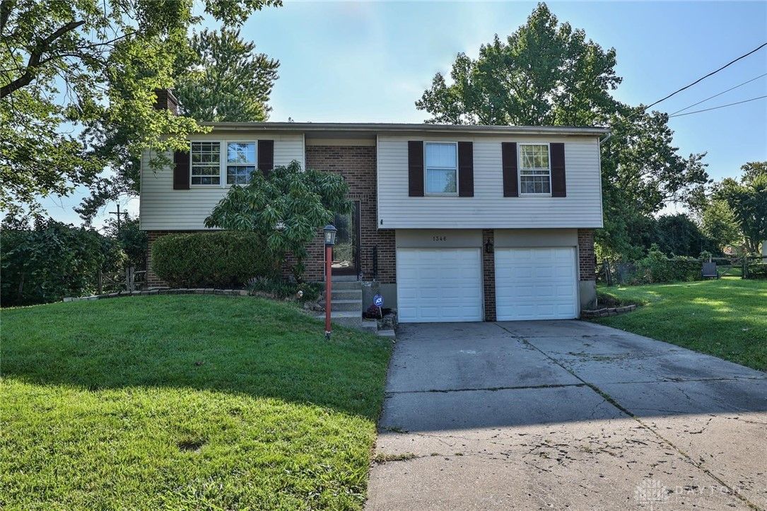 1346 Forester Dr, Cincinnati, OH 45240 - See Est. Value, Schools & More