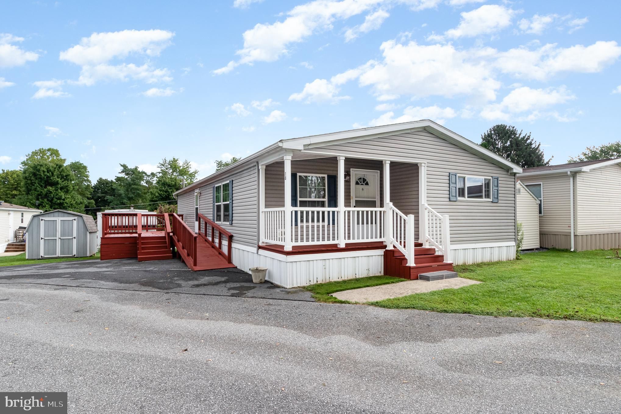 18 Hazel Cir Mechanicsburg Pa 17050 See Est Value Schools More