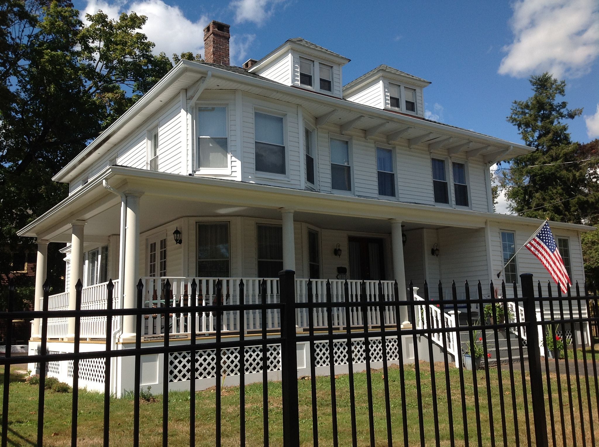 1815 Noble Ave, Bridgeport, CT 06610 - See Est. Value, Schools & More