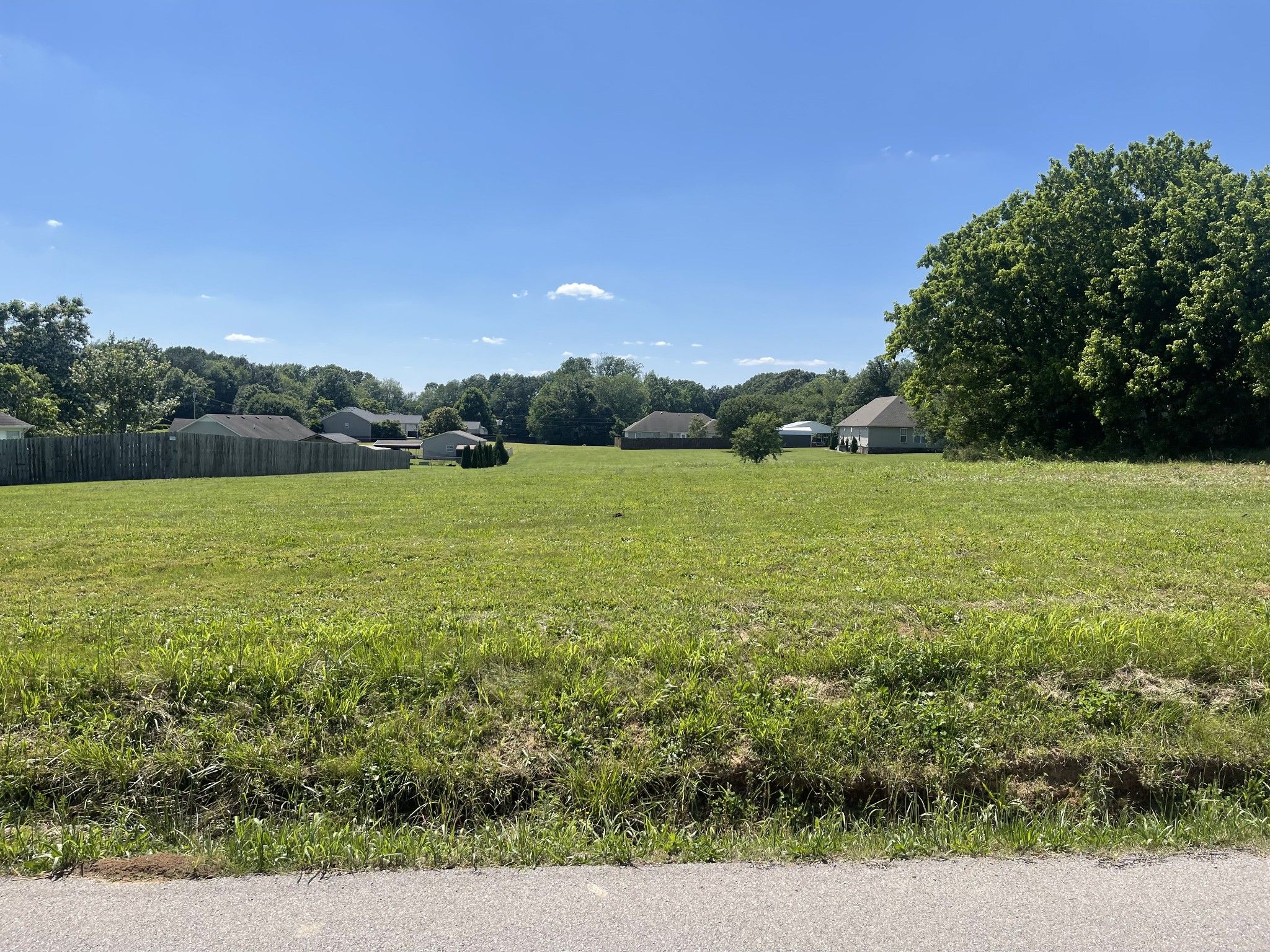 324 Corbin St, Summertown, TN 38483 - See Est. Value, Schools & More