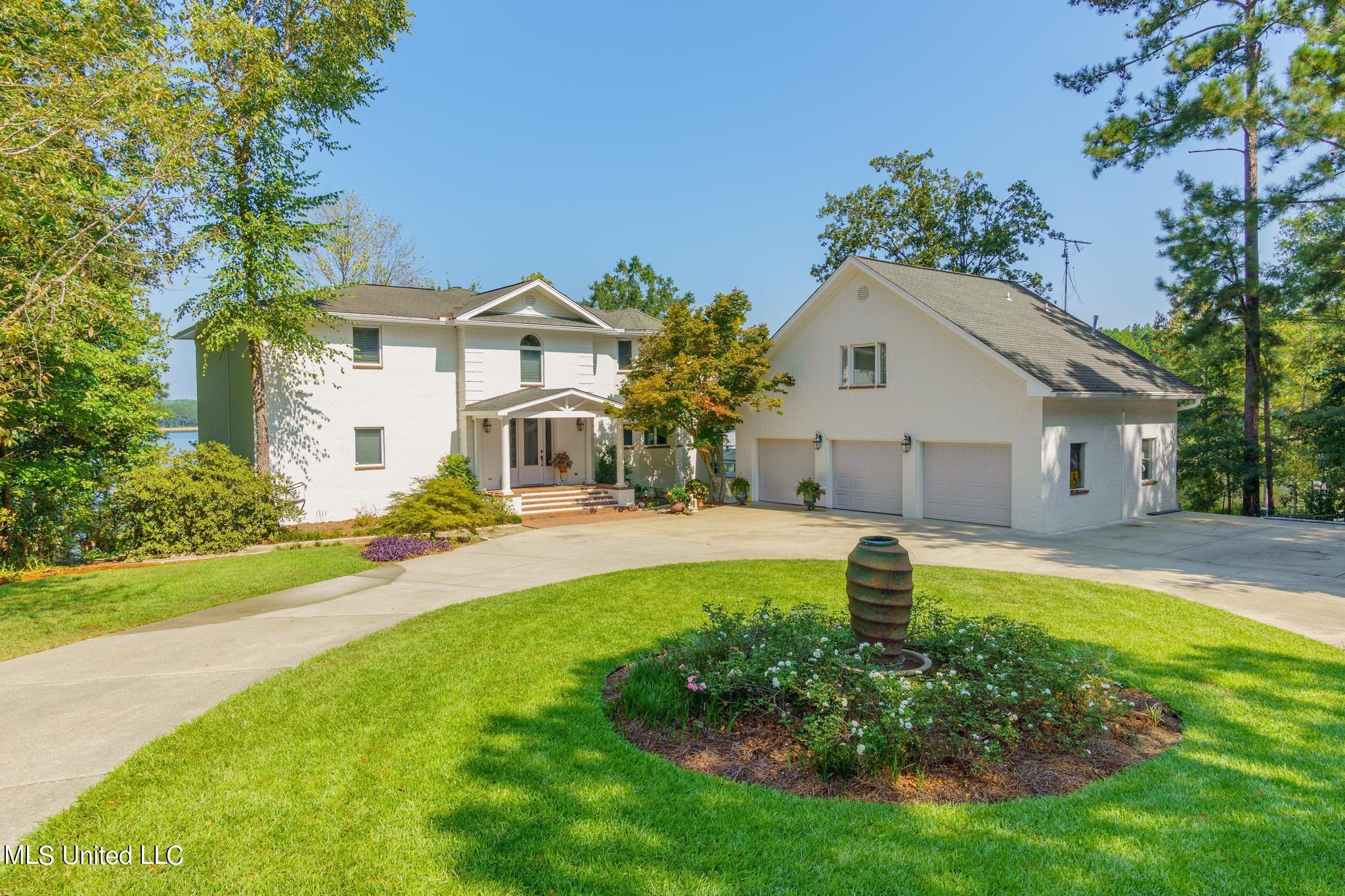 117 E Bay Dr, Lumberton, MS 39455 | MLS# 4114404 | Trulia