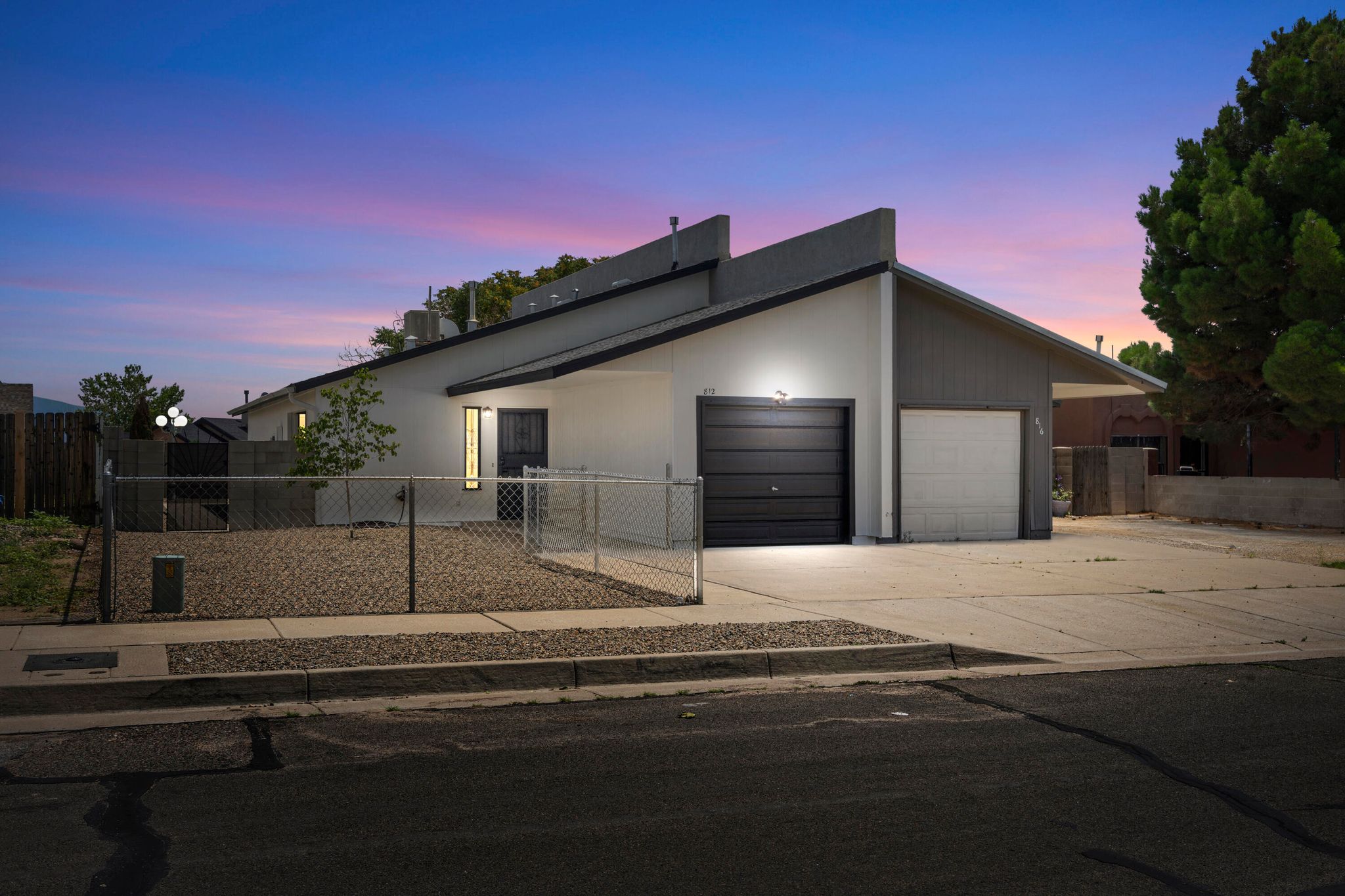 812 W Sky St SW, Albuquerque, NM 87121 - See Est. Value, Schools & More