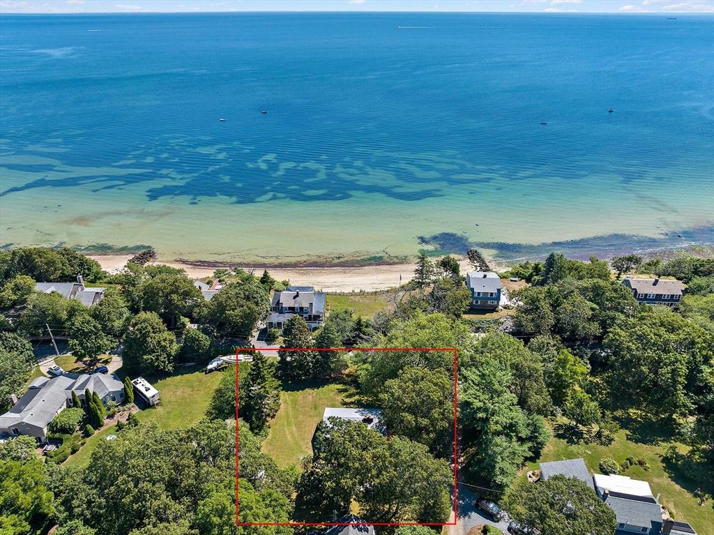 118 Manomet Ave, Plymouth, MA 02360 - See Est. Value, Schools & More