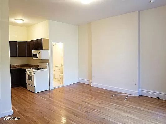 221 Berkeley Pl #3R, Brooklyn, NY 11217 - See Est. Value, Schools & More