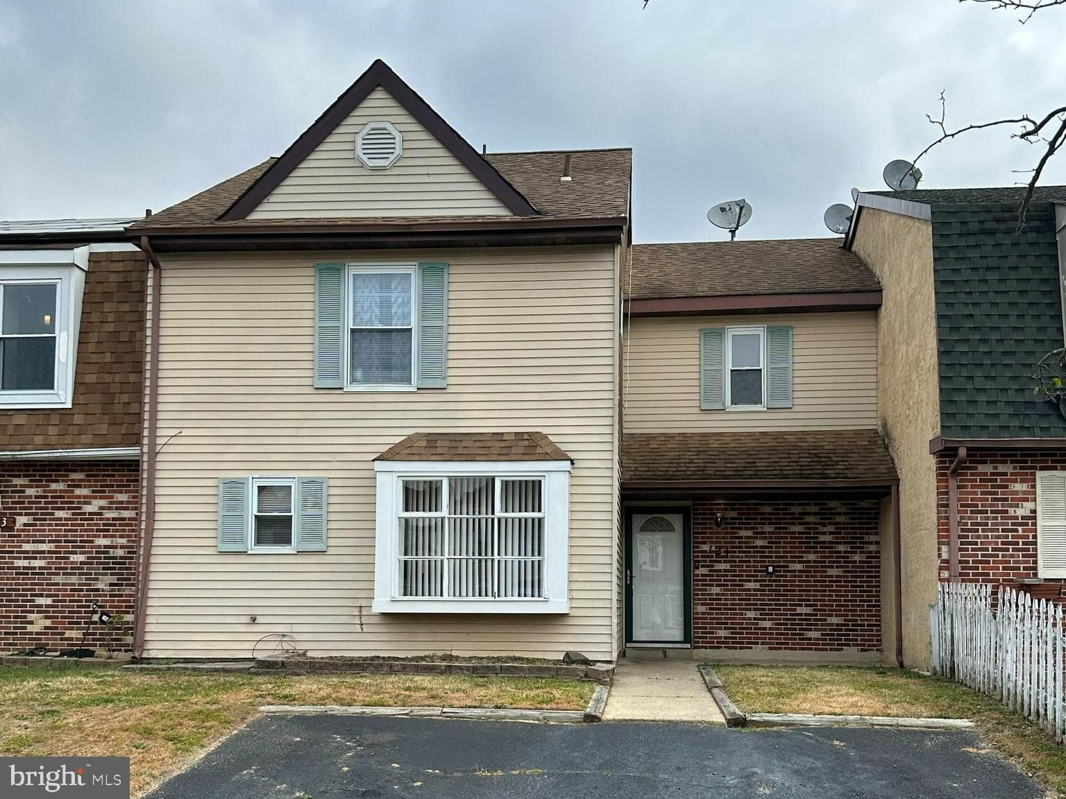 121 Presidential Dr, Sicklerville, NJ 08081 | Trulia