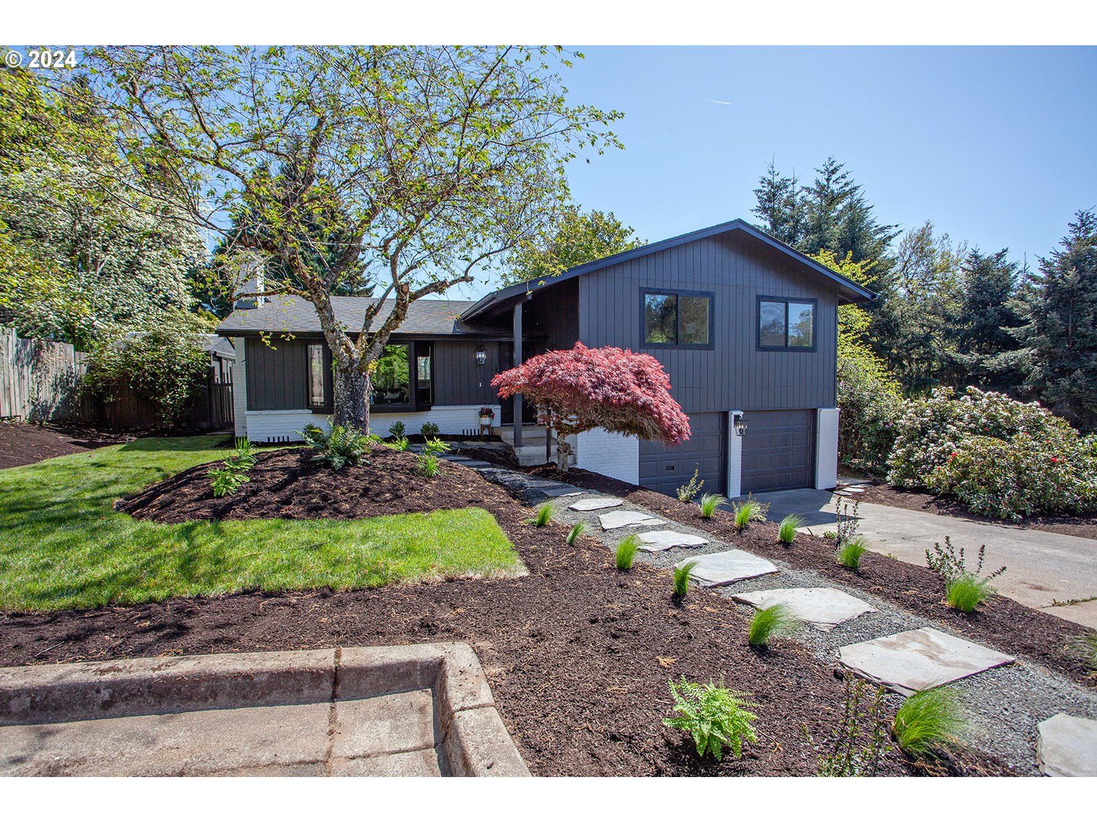 3333 S Lambert St, Eugene, OR 97405 - See Est. Value, Schools & More
