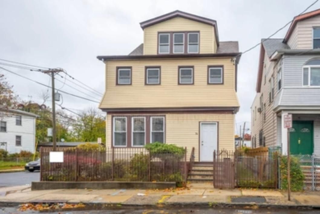 74 Smith St #1, Newark, NJ 07106 - See Est. Value, Schools & More