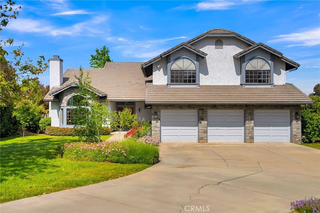 6919 Sandtrack Rd, Riverside, CA 92506 - See Est. Value, Schools & More