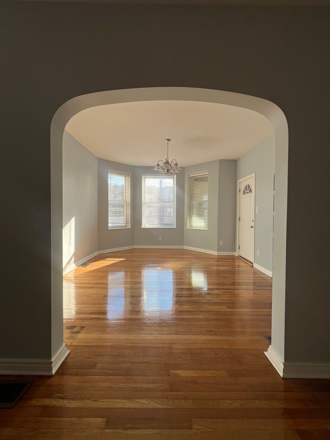 4152 W Nelson St #1, Chicago, IL 60641 - Trulia | Trulia