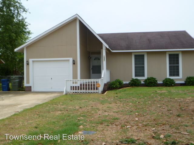 1041 Glen Reilly Dr, Fayetteville, NC 28314 | Trulia