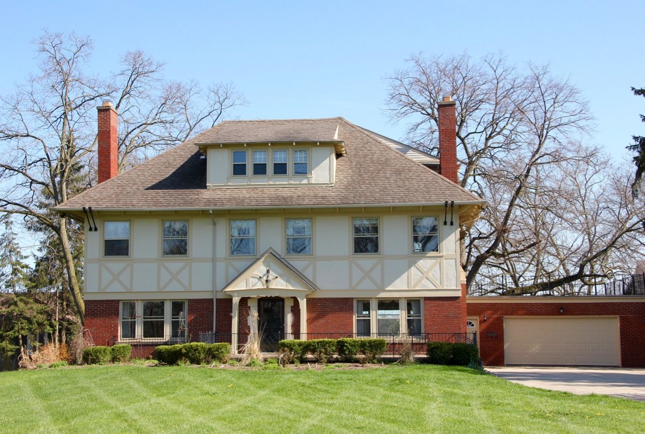 2812 River Rd, Maumee, OH 43537 - See Est. Value, Schools & More