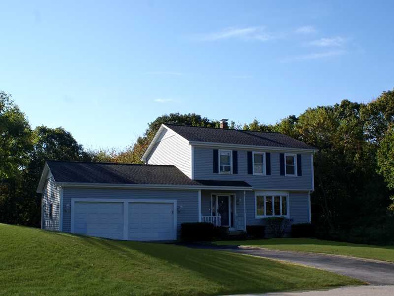 25 Robin Way, Westerly, RI 02891 - See Est. Value, Schools & More