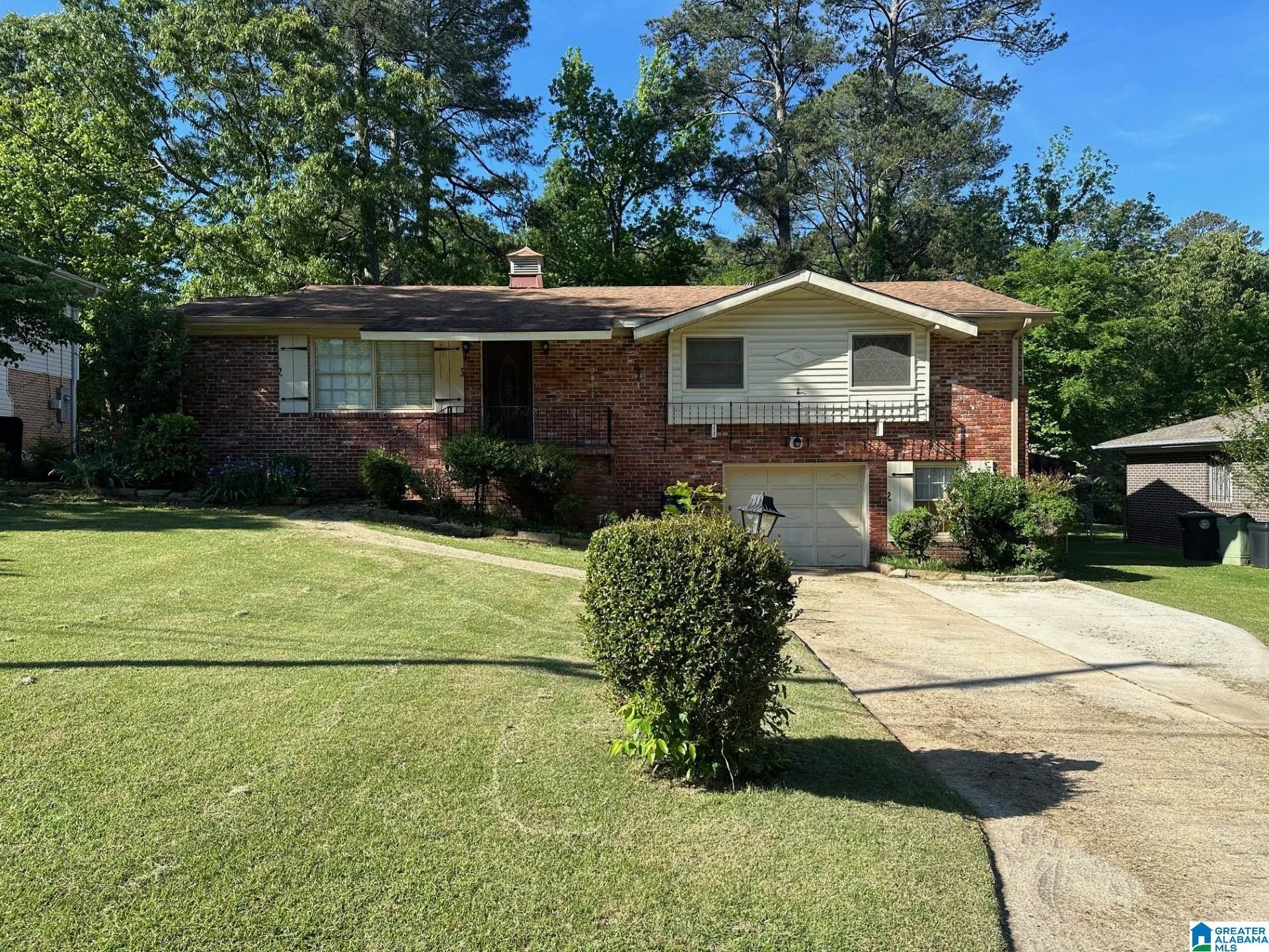 835 Sherwood Forest Dr, Birmingham, AL 35235 - See Est. Value, Schools & More