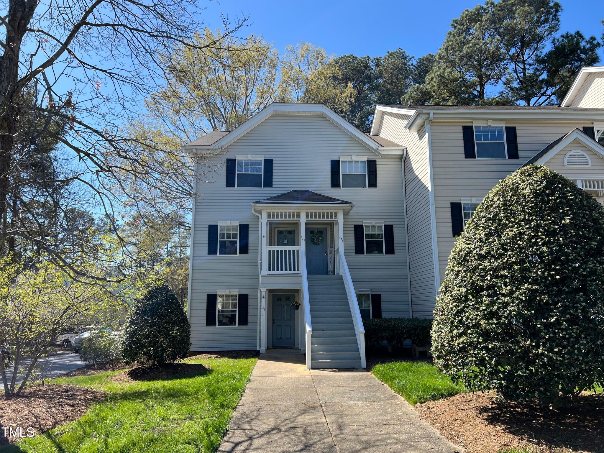 129 Schultz St, Chapel Hill, NC 27514 - See Est. Value, Schools & More