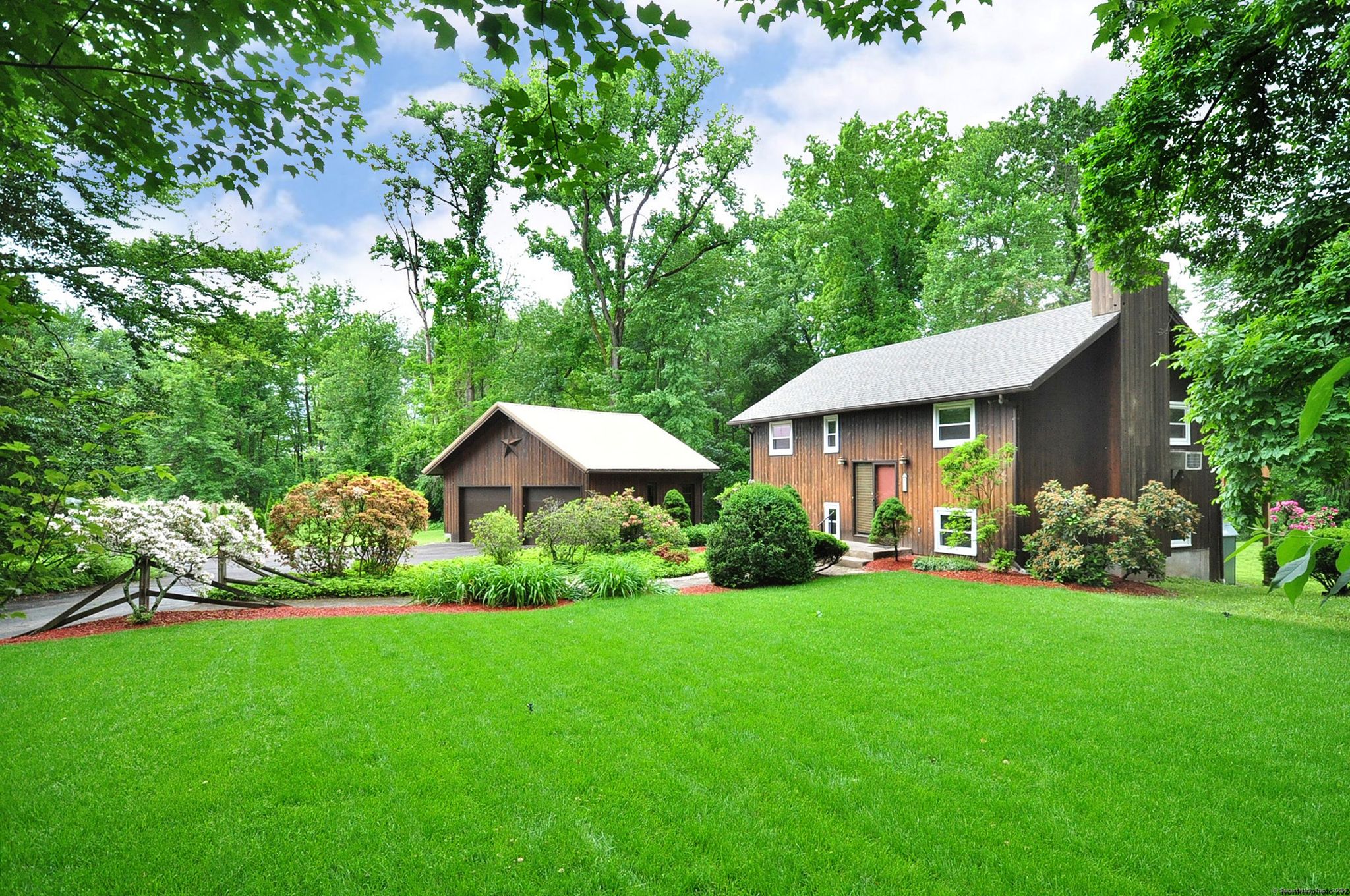 35 Ravine Road, Windsor, CT 06095 - See Est. Value, Schools & More