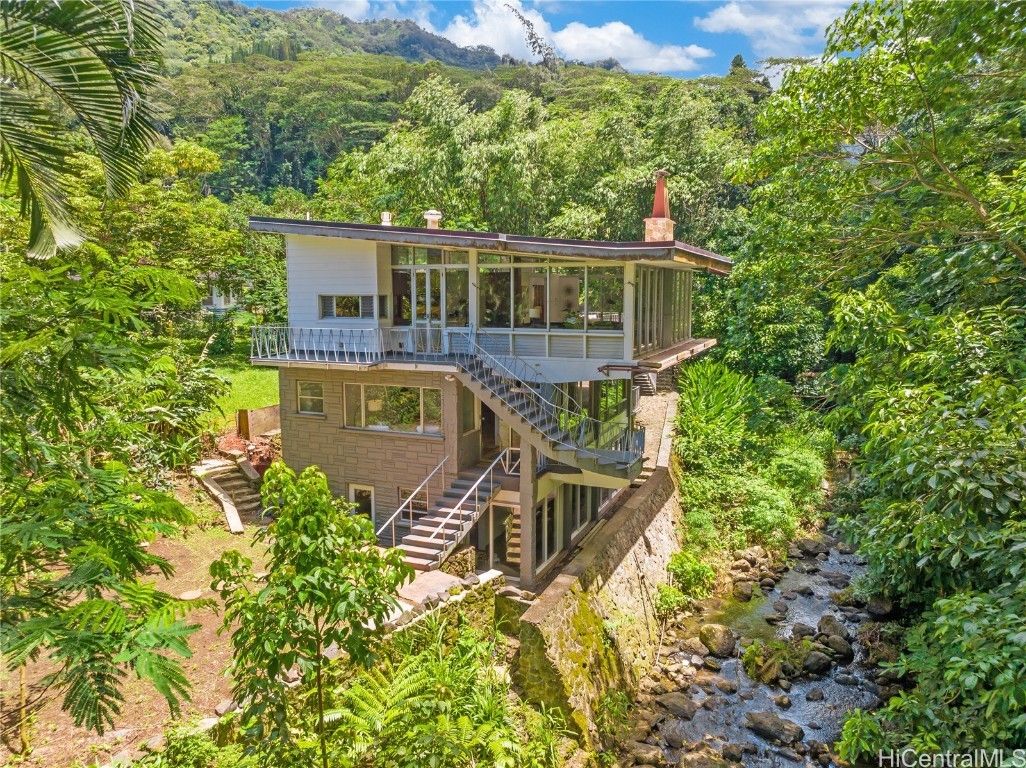 3631 Kalihi St, Honolulu, HI 96819 - See Est. Value, Schools & More