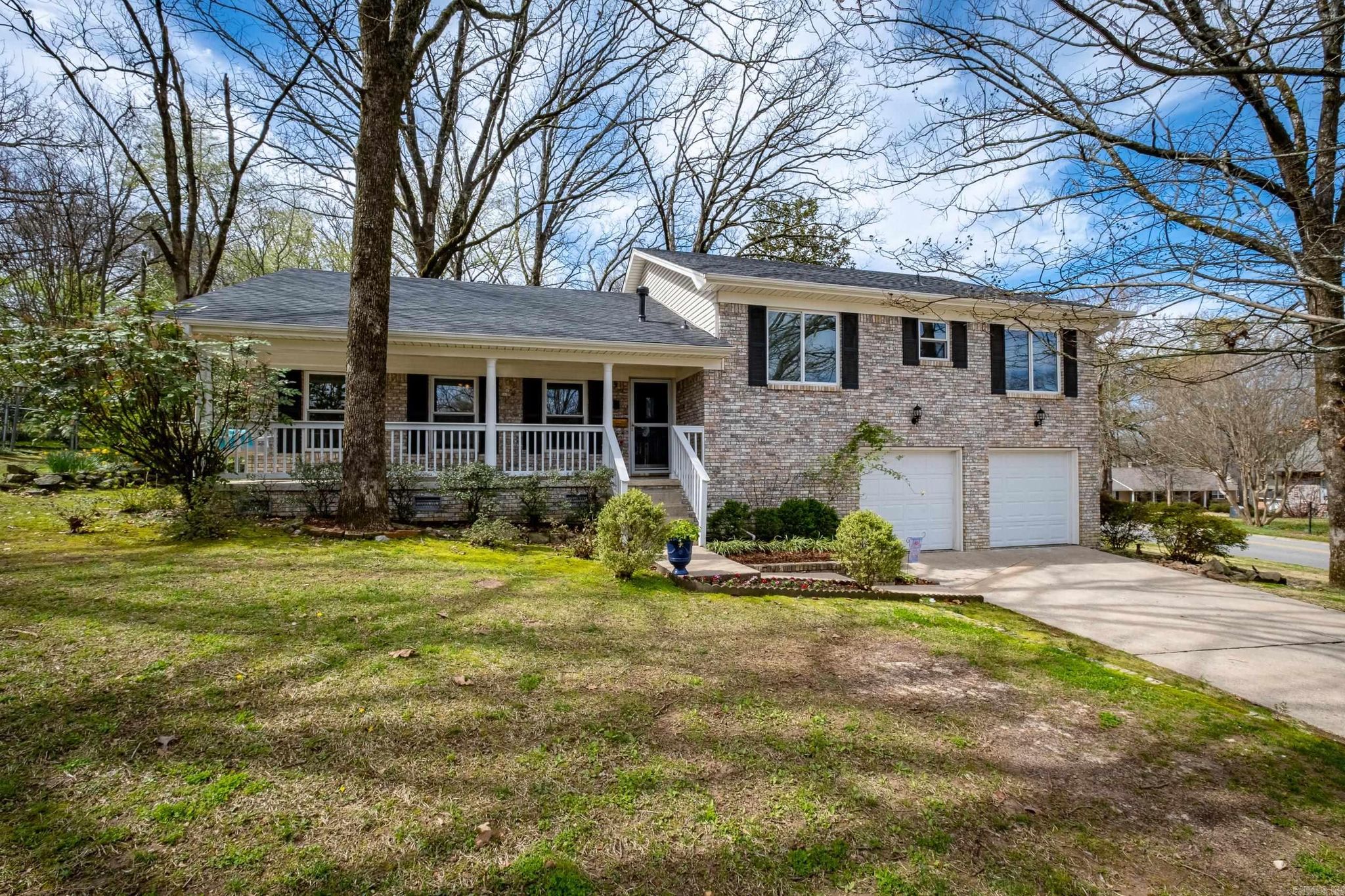 2 Highwood Dr, Little Rock, AR 72205 - See Est. Value, Schools & More