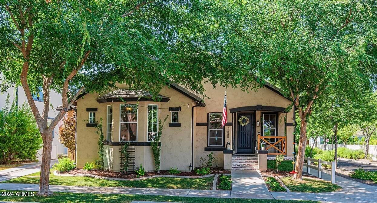 2689 E Tamarisk St, Gilbert, AZ 85296 - See Est. Value, Schools & More